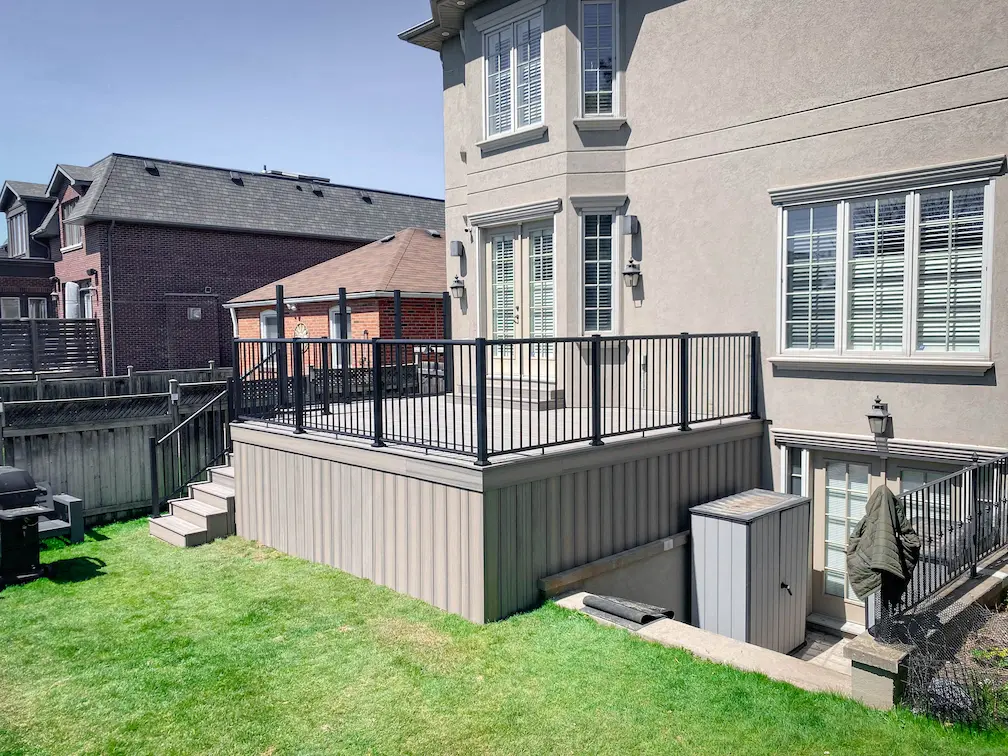 Pieux Vissés Pour Patio ou Balcon | Avantages, Conseils et Prix